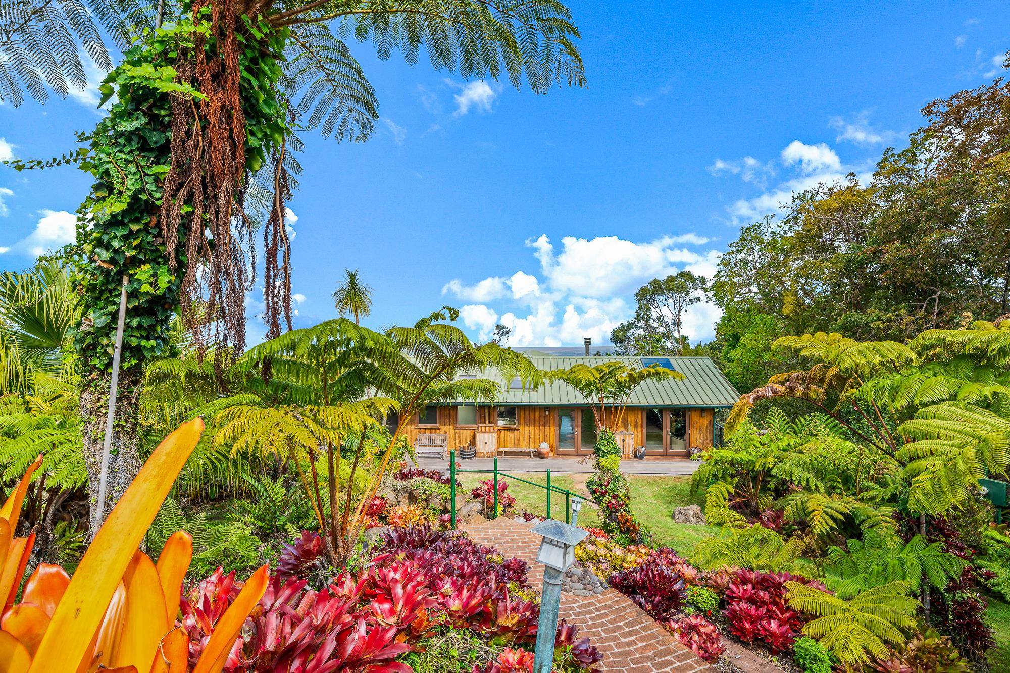 103 Johnson Rd # 3, Kula, Hi 96790-8470 | Kula Lodge