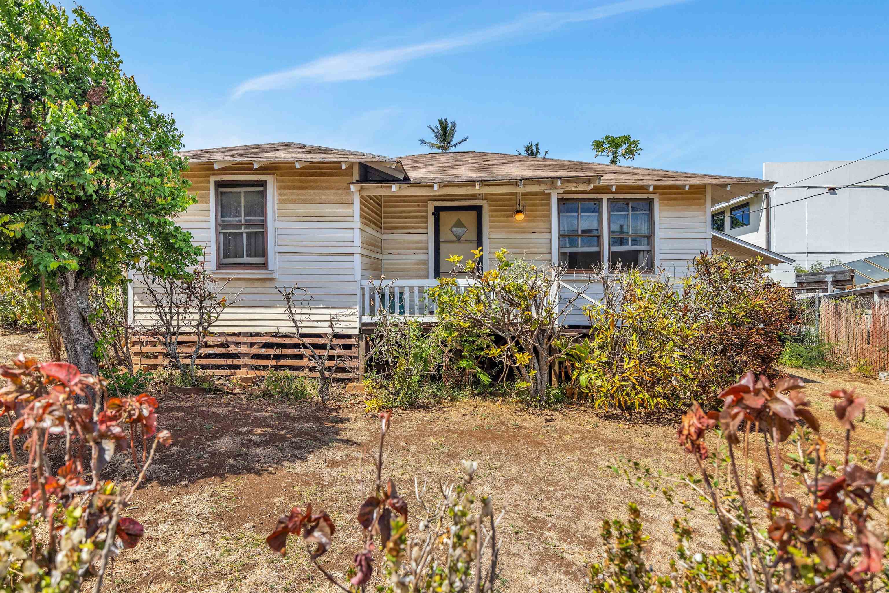 1982 Kalawi Pl , Wailuku, Hi 96793