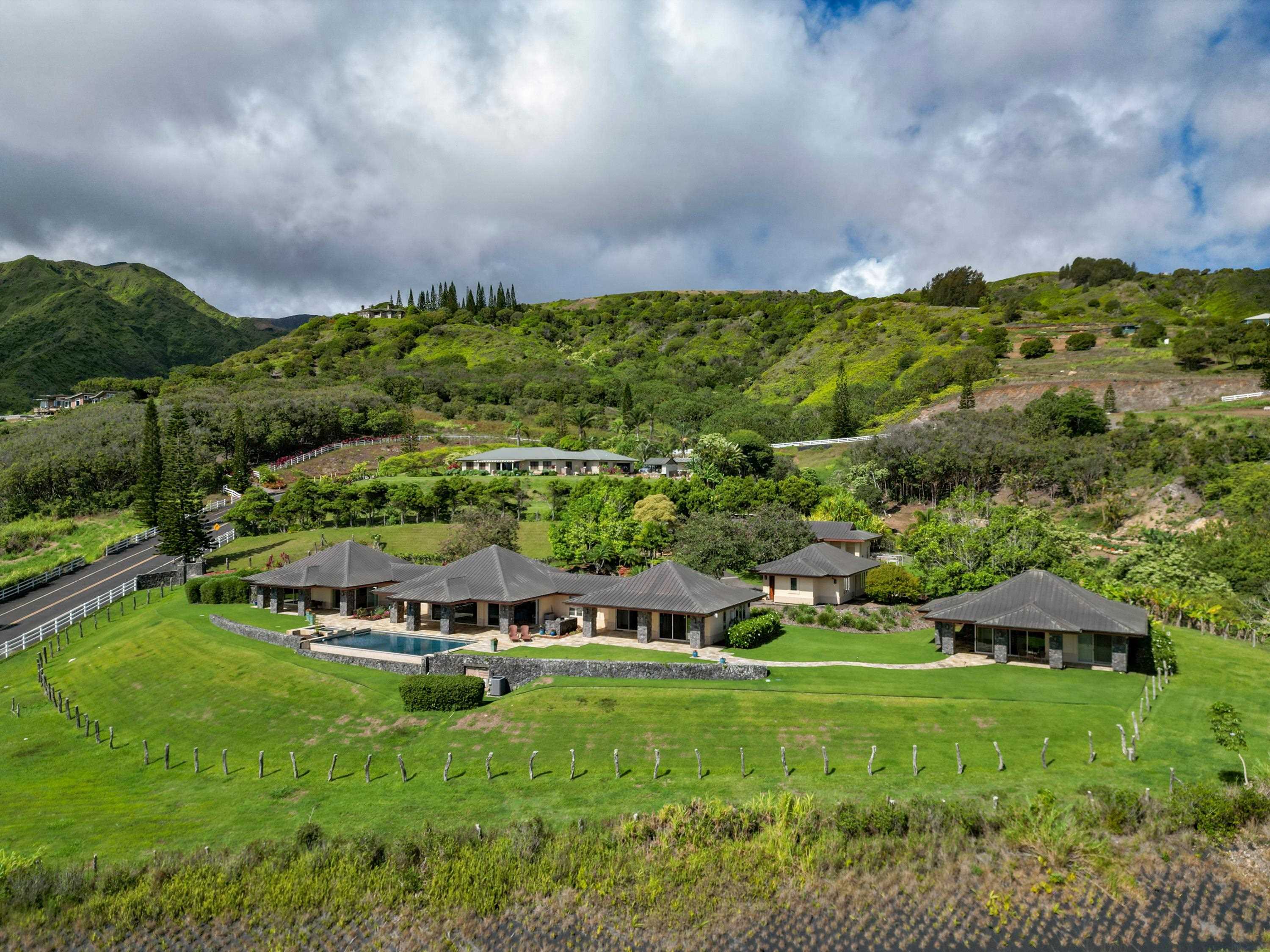 50 Lahaole Pl , Wailuku, Hi 96793 | Maluhia Country Ranches
