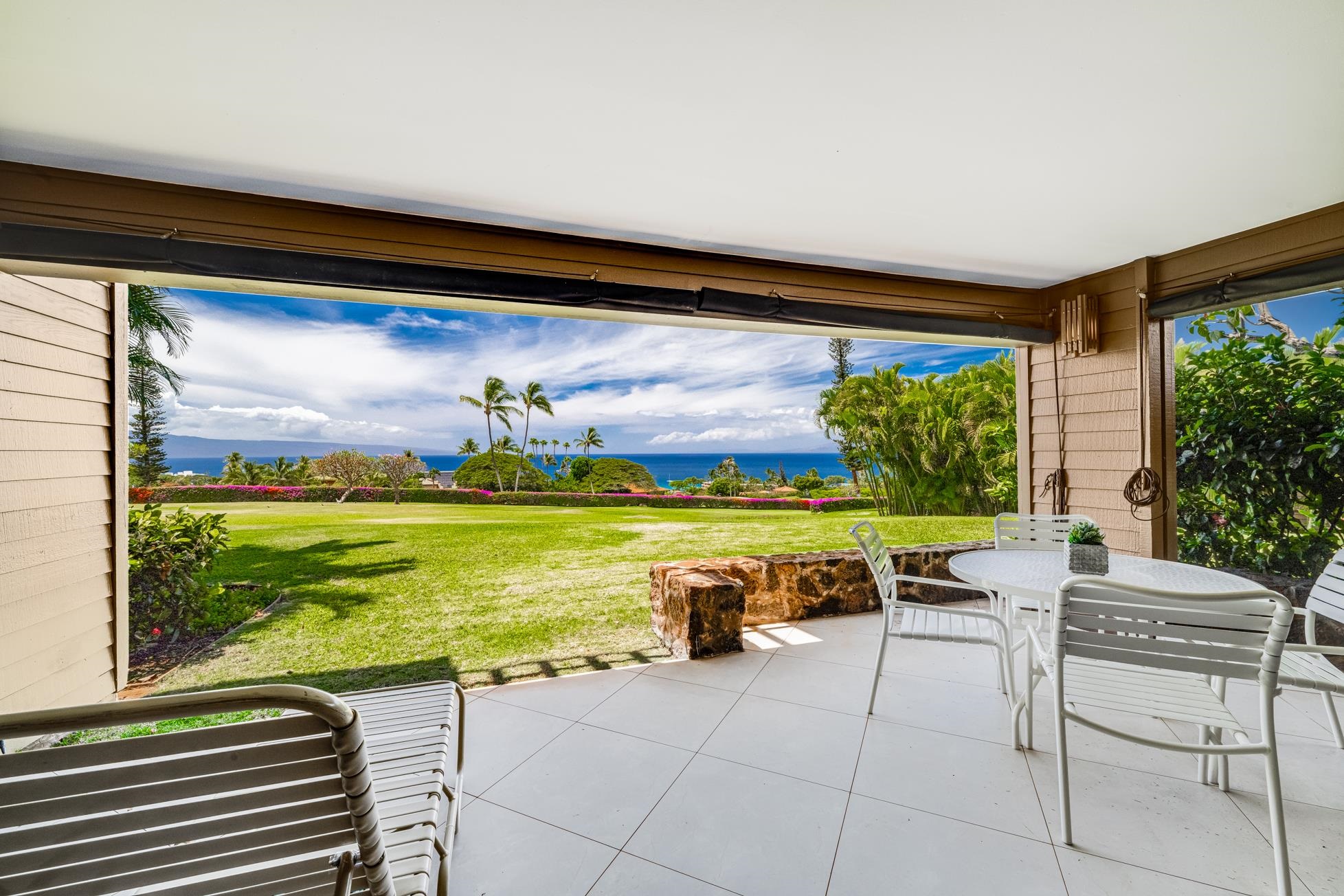 Masters #903, 50 Puu Anoano St, Lahaina | Kaanapali Hillside